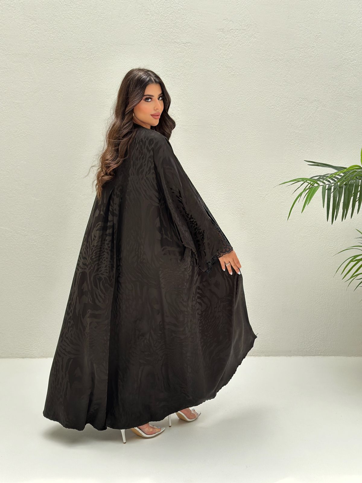 tiger dark abaya