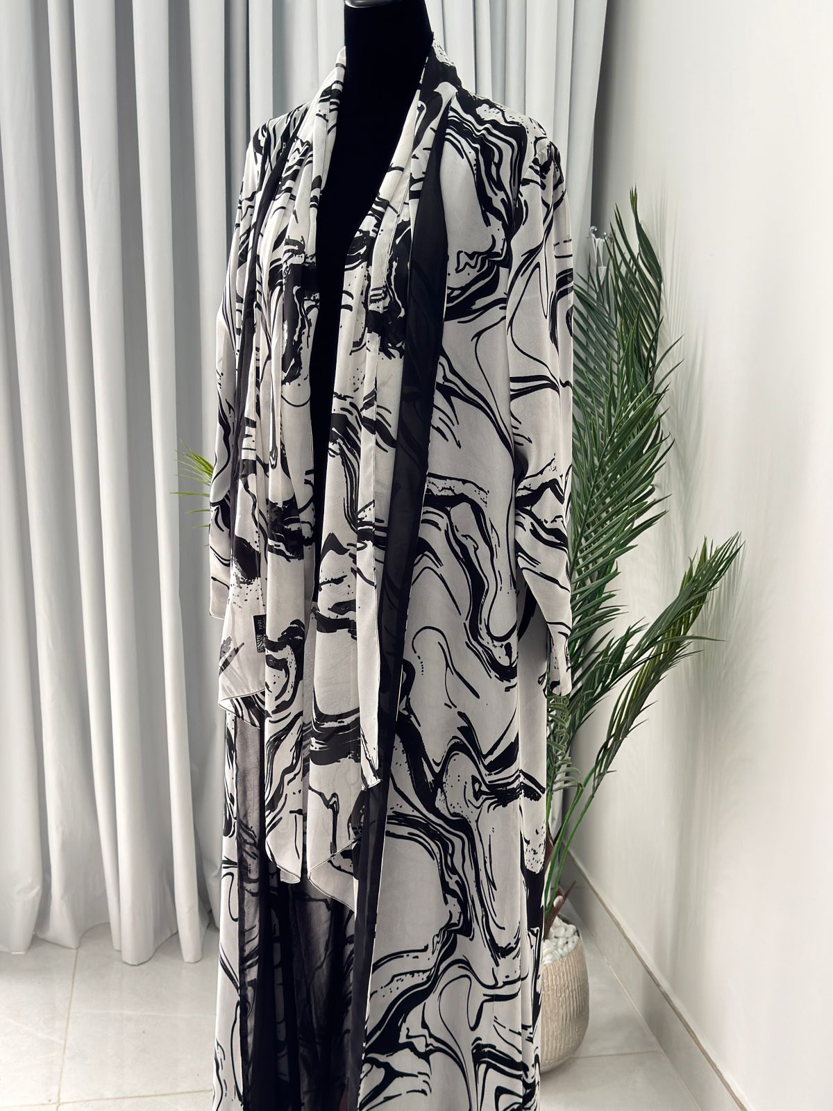 marble abaya